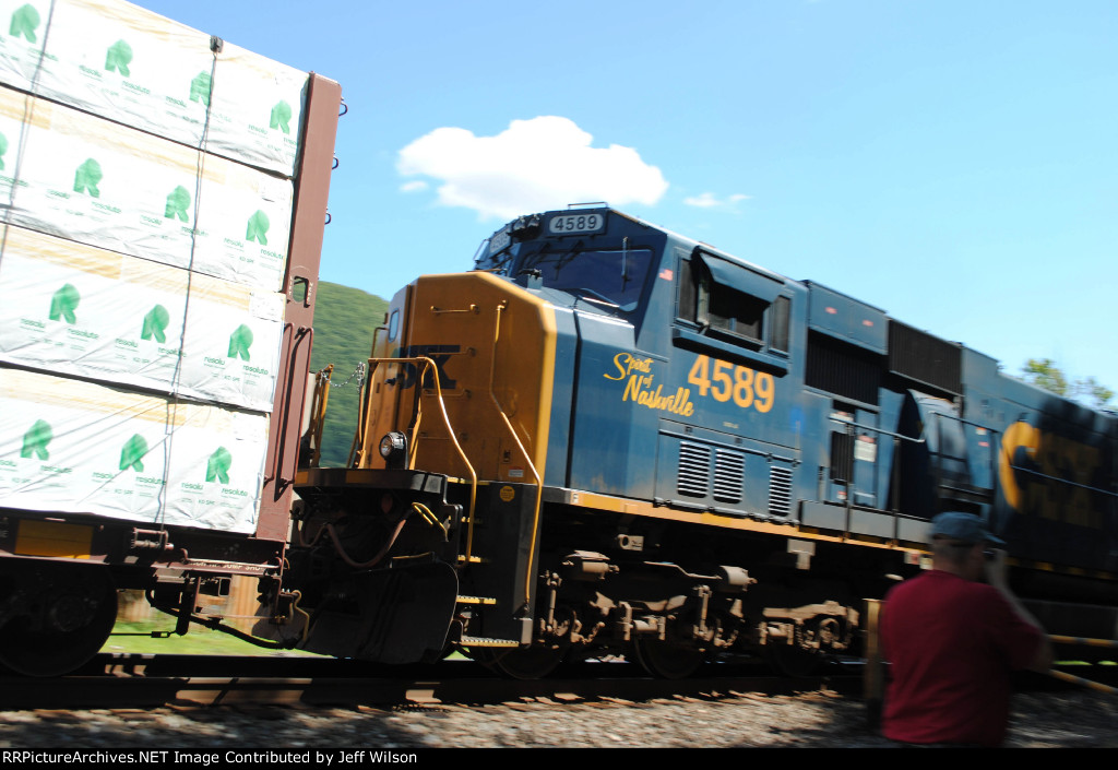 Spirit of Nashville on Q439